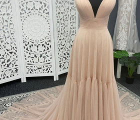 Women Dresses | Find finest quality party dresses, maxi dresses, prom ...