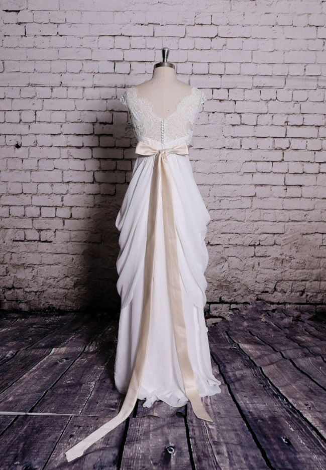 Custom,wedding Gown, Classic Lace Bridal Gown, Transparent Train ...